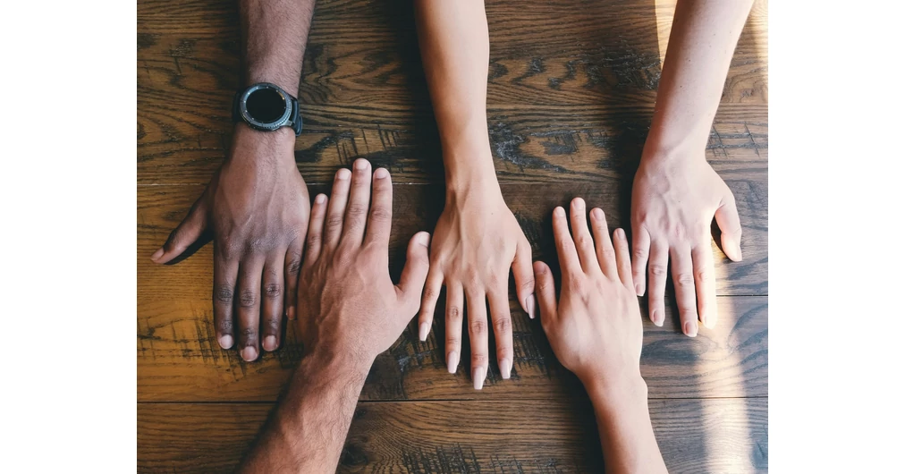 Savanyúságok az Ókortól Máig: Az Ételkonzerválás Időtálló Művészete